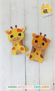 Easy Paper Giraffe Craft - Paper Bag Puppet - Arty Crafty Bee